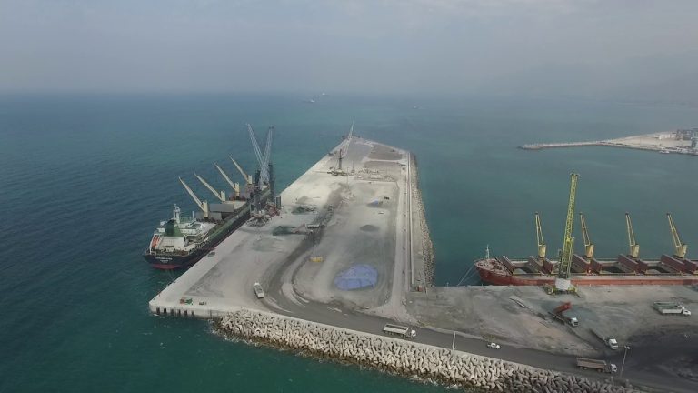 Top 10 Sea Ports of UAE and Dubai | Complete Ports Guide 2026
